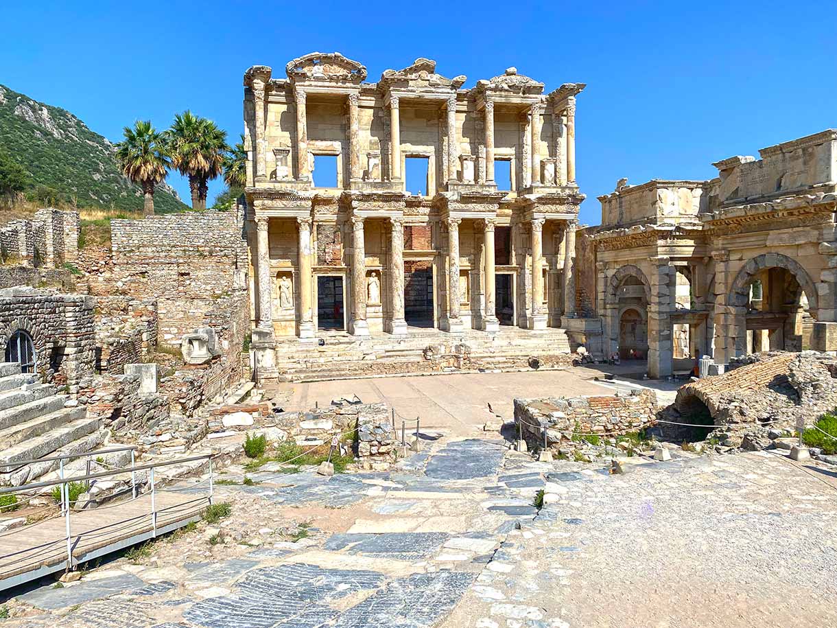 What to See in Ephesus on a Day Trip to the Archeological Site