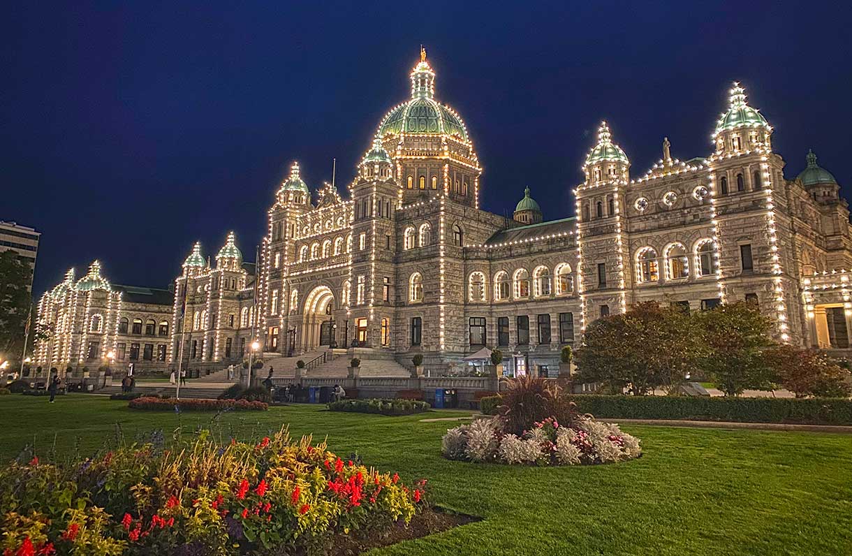 A Local's Guide to the Perfect Victoria BC Day Trip