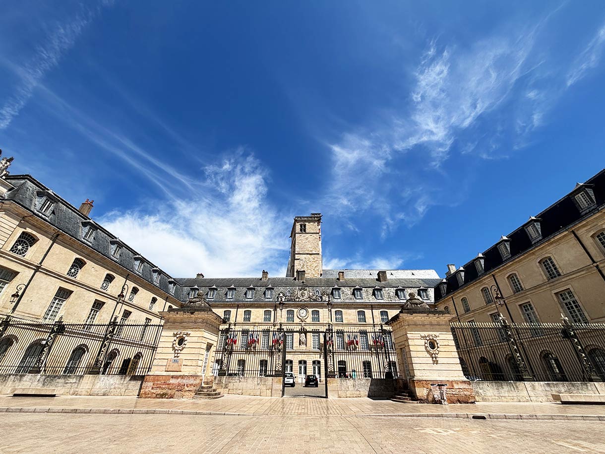 Tourist map of dijon france 60 photos - Morilly.com